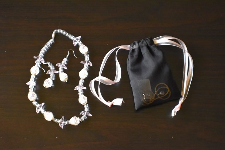 How To Make a Jewelry Drawstring Pouch - CocoZini